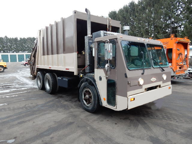 Used 1999 CCC LET2-45 for Sale in DeForest, Wisconsin