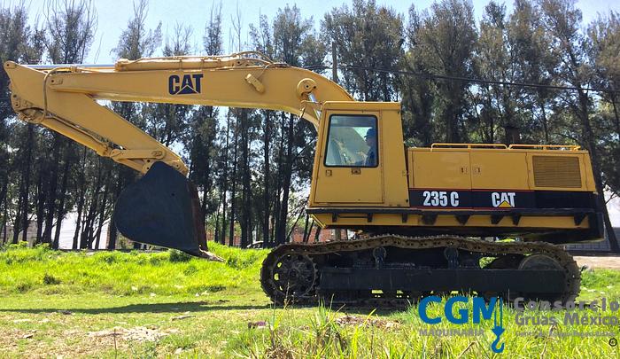 Usado CATERPILLAR 235C a la venta en México