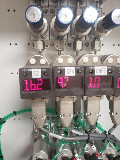 Used 1996 Applied Materials 5200 Centura Dry Etch Cluster Tool for ...