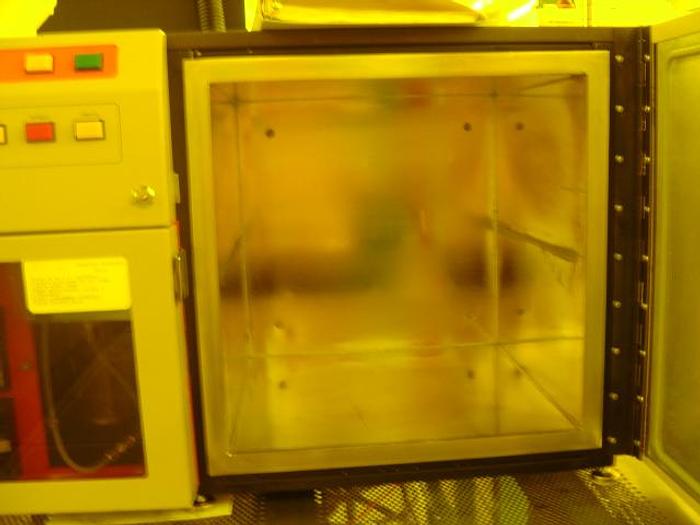 Used YES-LP6 HMDS Oven for Sale at Tara Semiconductor Technology