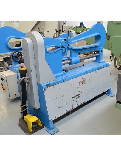 Used Motorized circular shear AKYAPAK KS 1000x2mm for Sale at Pilma...