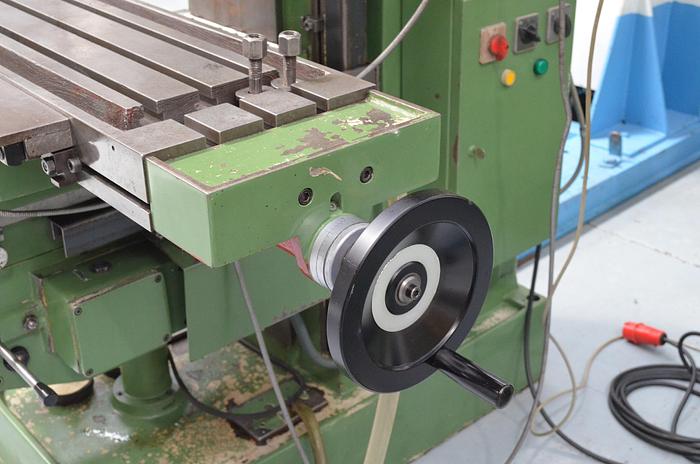 Used Universal milling machine FEXAC UM display ACU-RITE 3 axes for...
