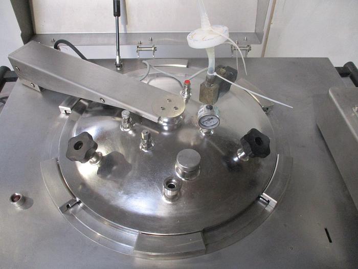 D'occasion 2007 AES Laboratoire / BIOMERIEUX MASTERCLAVE 60 à vendre à ...