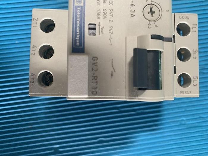 Used Telemecanique Motor Circuit Breaker GV2-RT10 for Sale at Tara ...