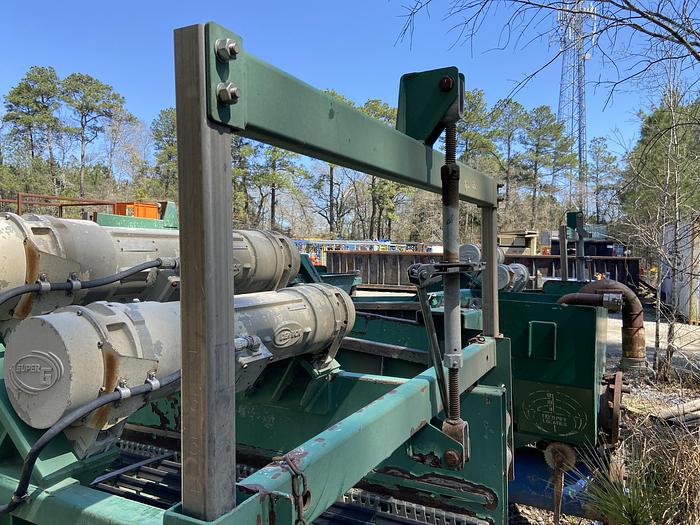 Used 2010 Derrick FLC 504 Shaker (4 panel) for Sale at VIDA EQ