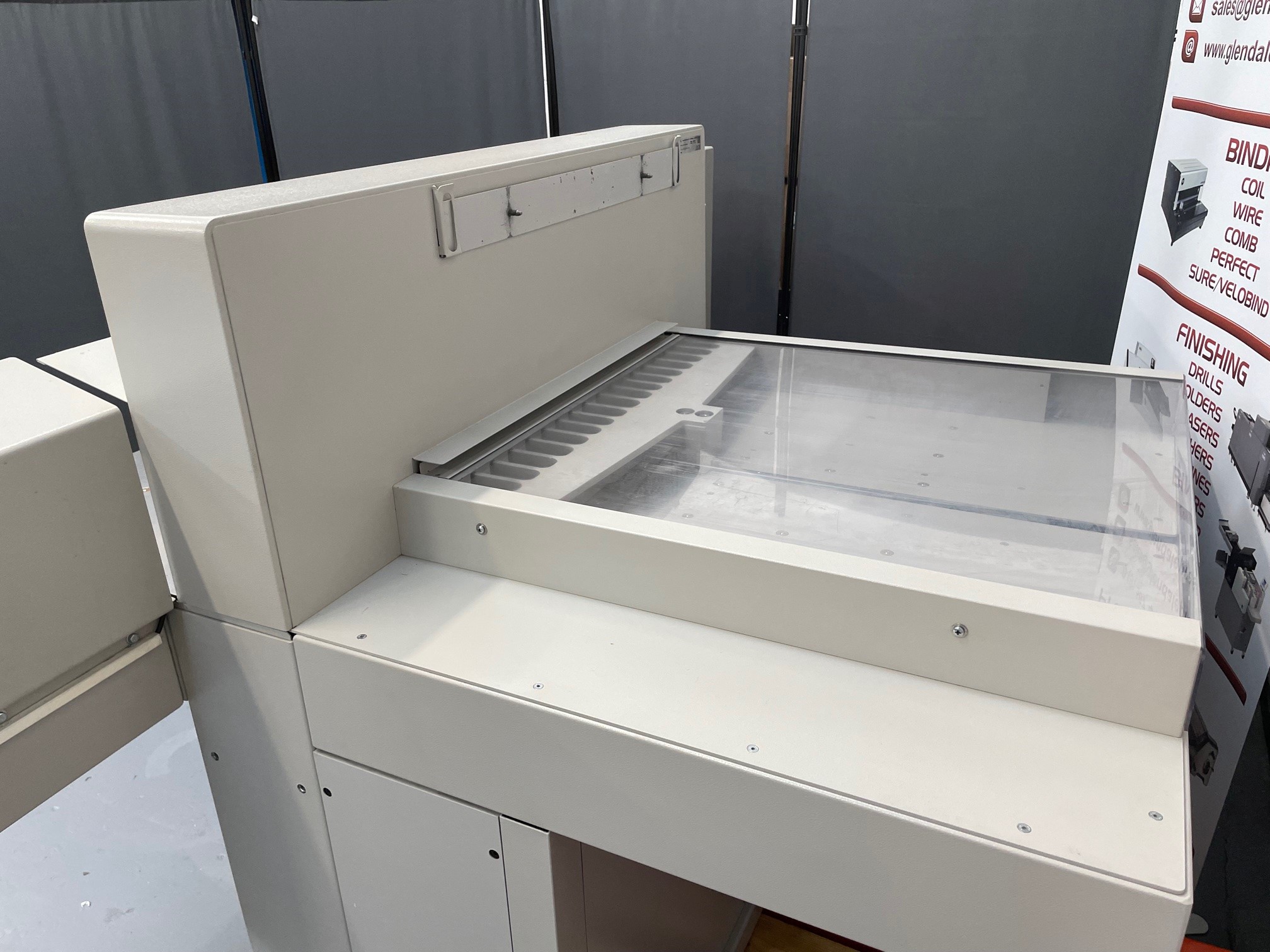 Ideal 7228-06 LT Guillotine - Glendale Presentation Solutions