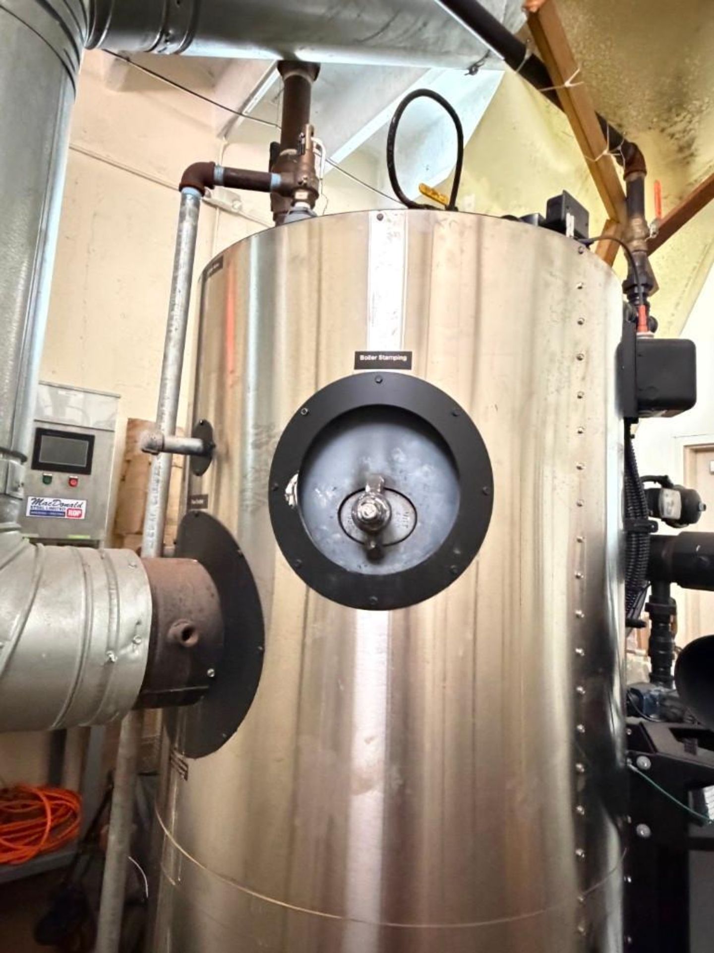 Used Fulton VSRT30 30HP 150PSI Vertical Spiral Rib Tubeless Steam B...