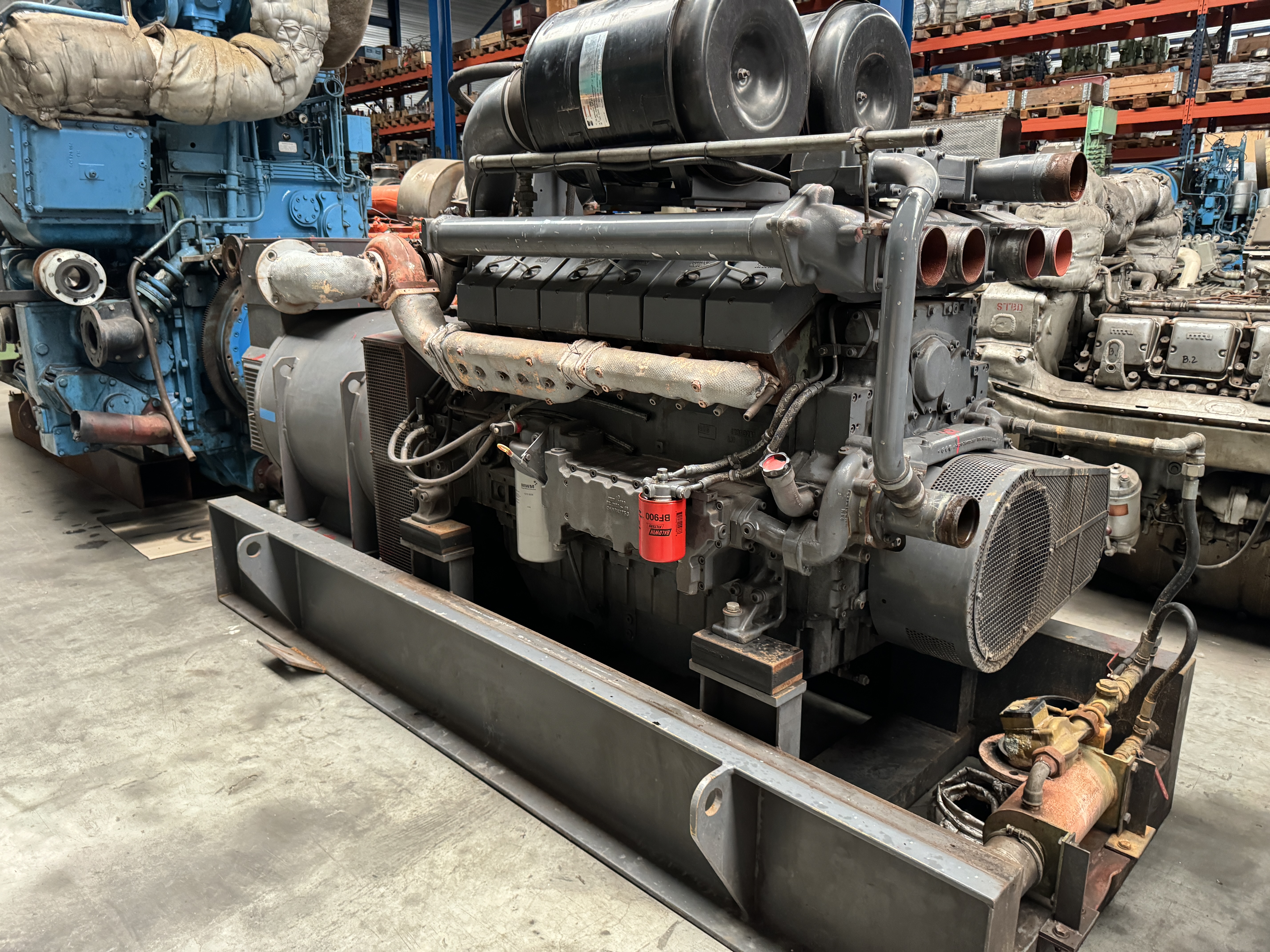 Used 2001 DEUTZ TBD 616-V12 / MECC ALTE DIESEL GEN.SET 640 KVA for ...