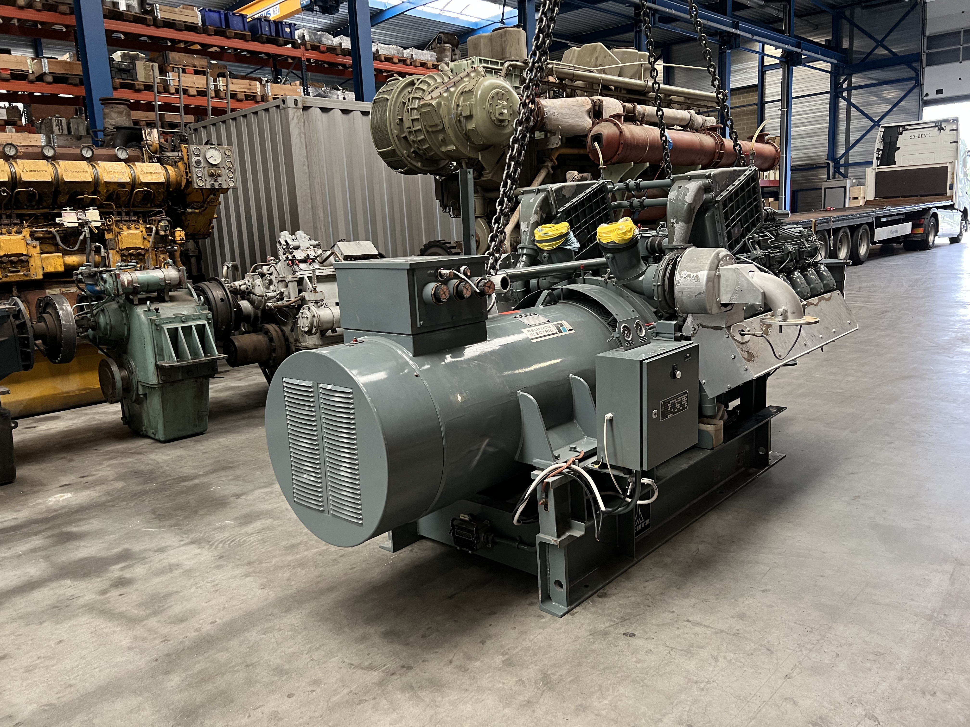 Used 1990 DEUTZ BA12M816U / RELIANCE GEN SET 630 KVA for Sale at V...