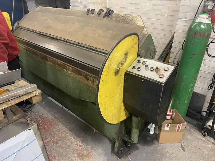Used Box Pan Folding Machines for sale at Clarence Jones (Machinery) CO LTD