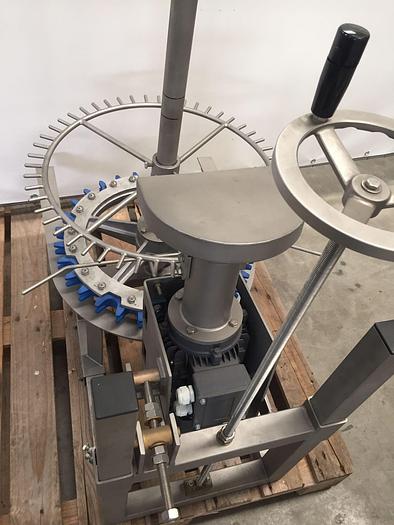 (NEW) Hock cutter | Poultry equipment | For sale by TNAP