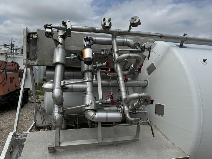 Used 3,000 Gallon LNG Storage Tank with Vaporizor - Cryogenic Tank ...
