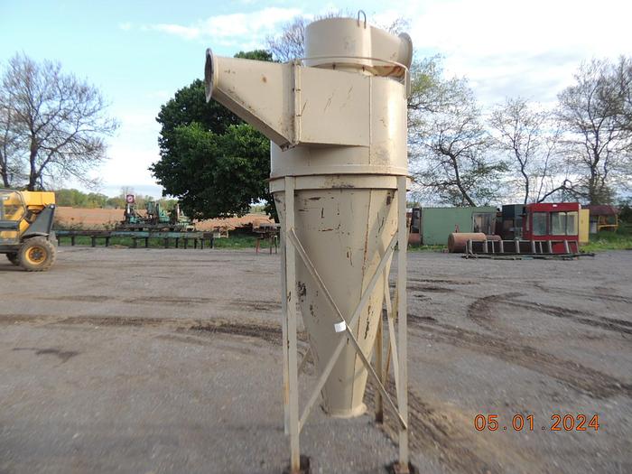 Sawmill for sale at Showcase Equipment LLC