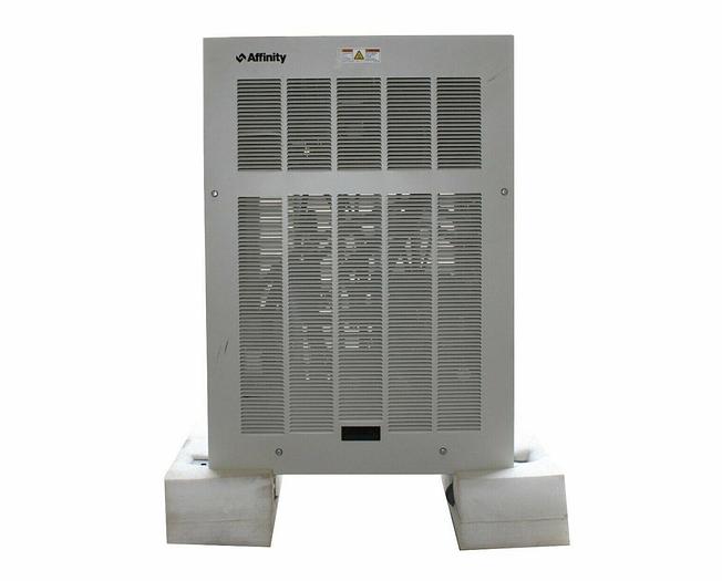 Used Affinity CHILLER PWE-020L-BE38CBD4 SEMITOOL 70900-157 R-407C 1...