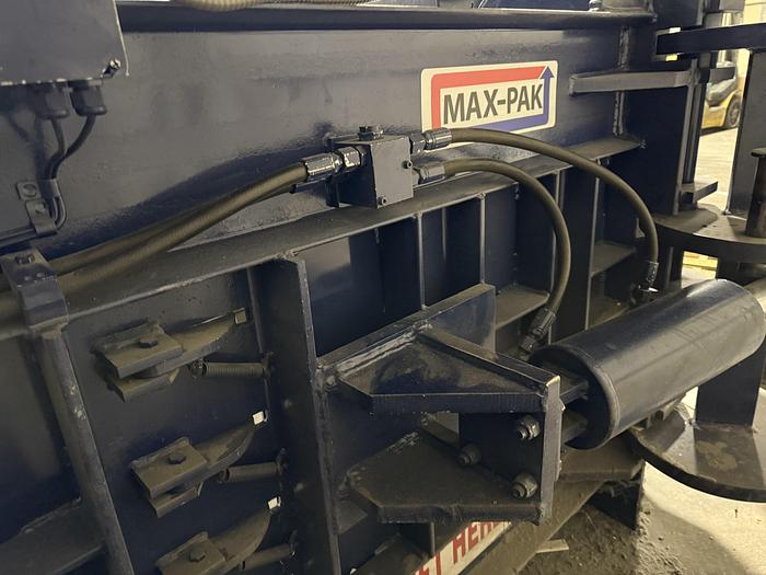 Used MAX PAK HORIZONTAL BALER for Sale in New York, New York