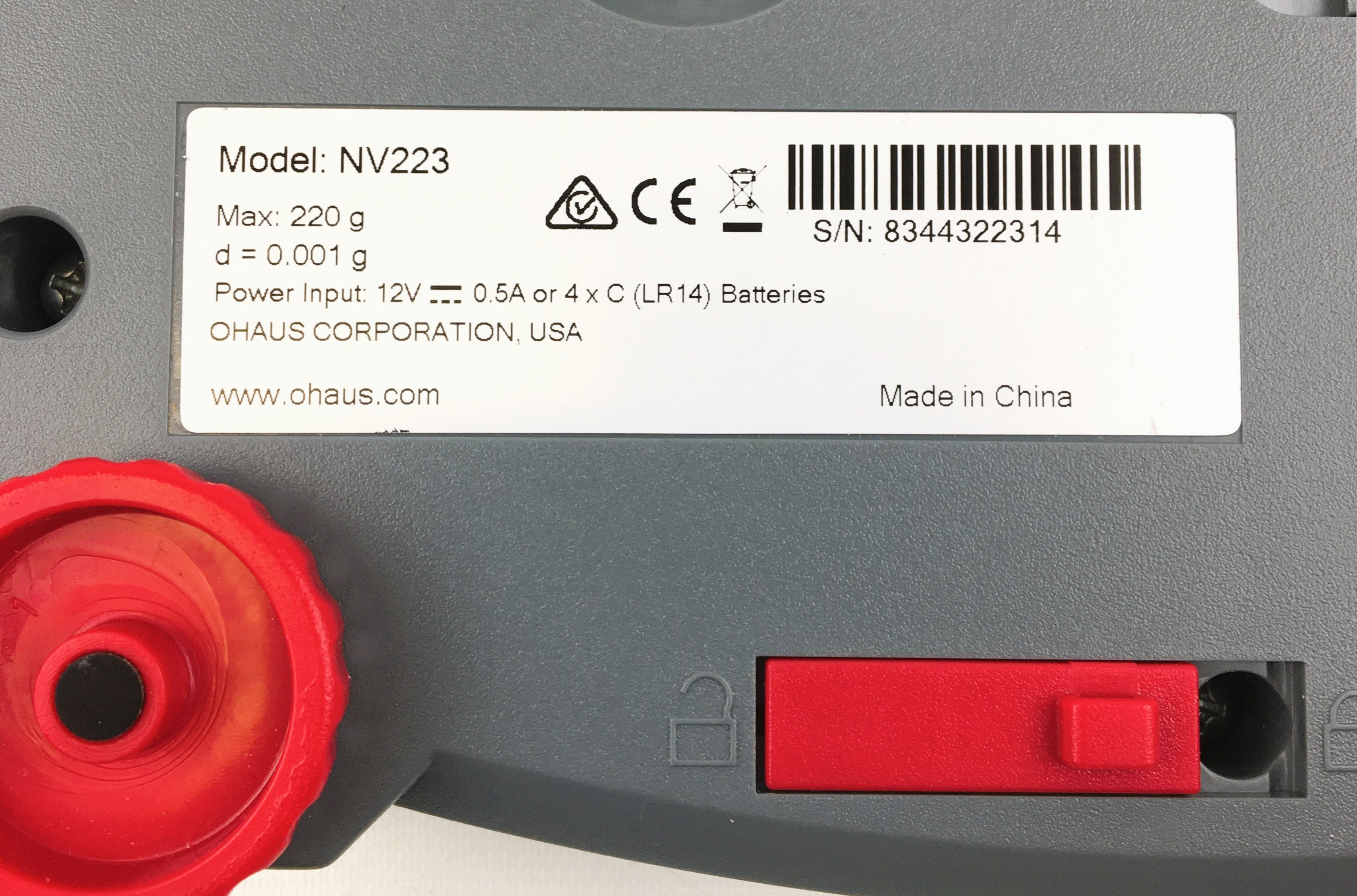 New open box Ohaus Navigator NV223 Precision Balance (220g x 0.001g) for Sale at Chemistry RG Con...