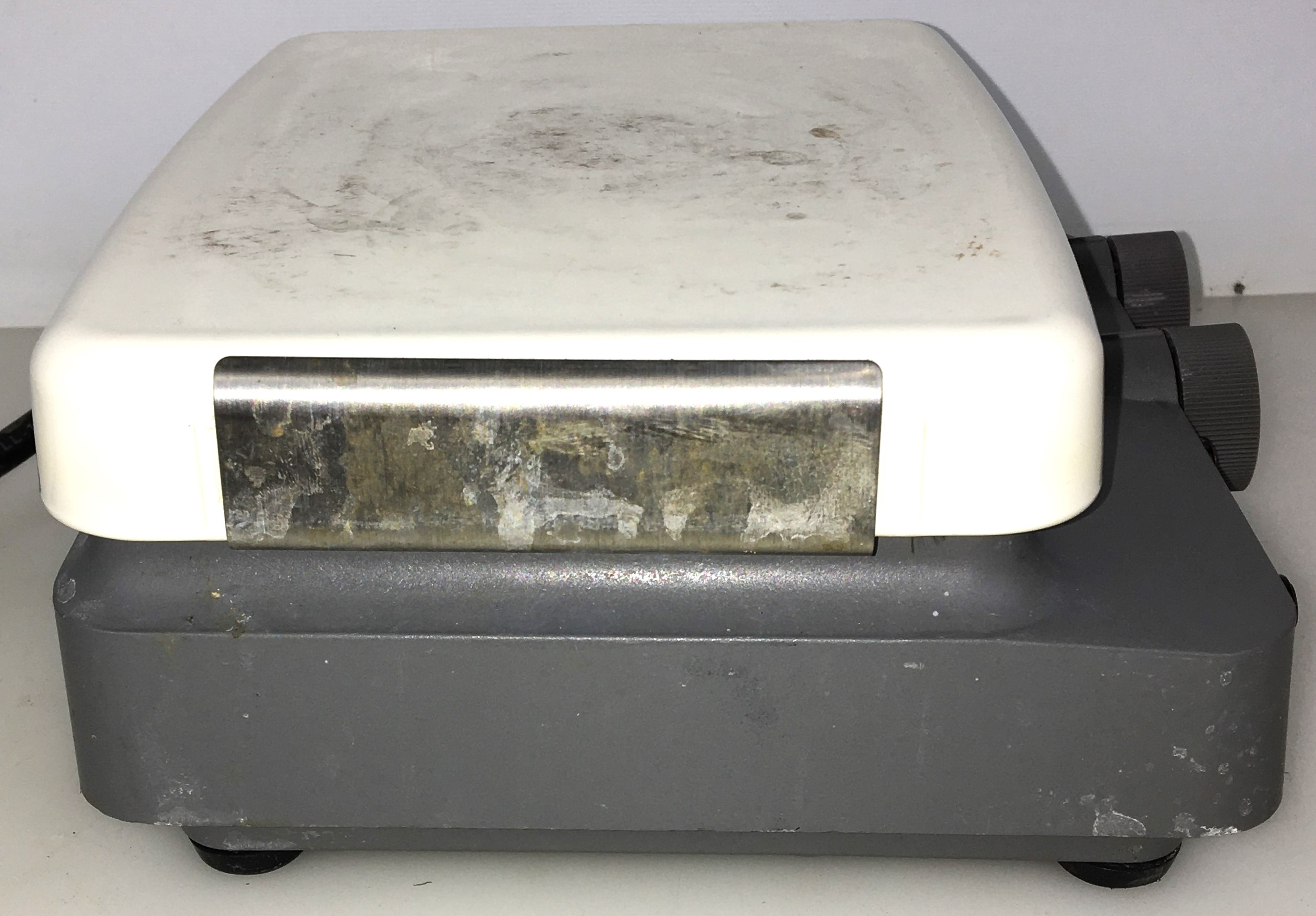 Used Corning PC-320 Stirring Hot Plate (6" x 7.5" Plate) for Sale at ...