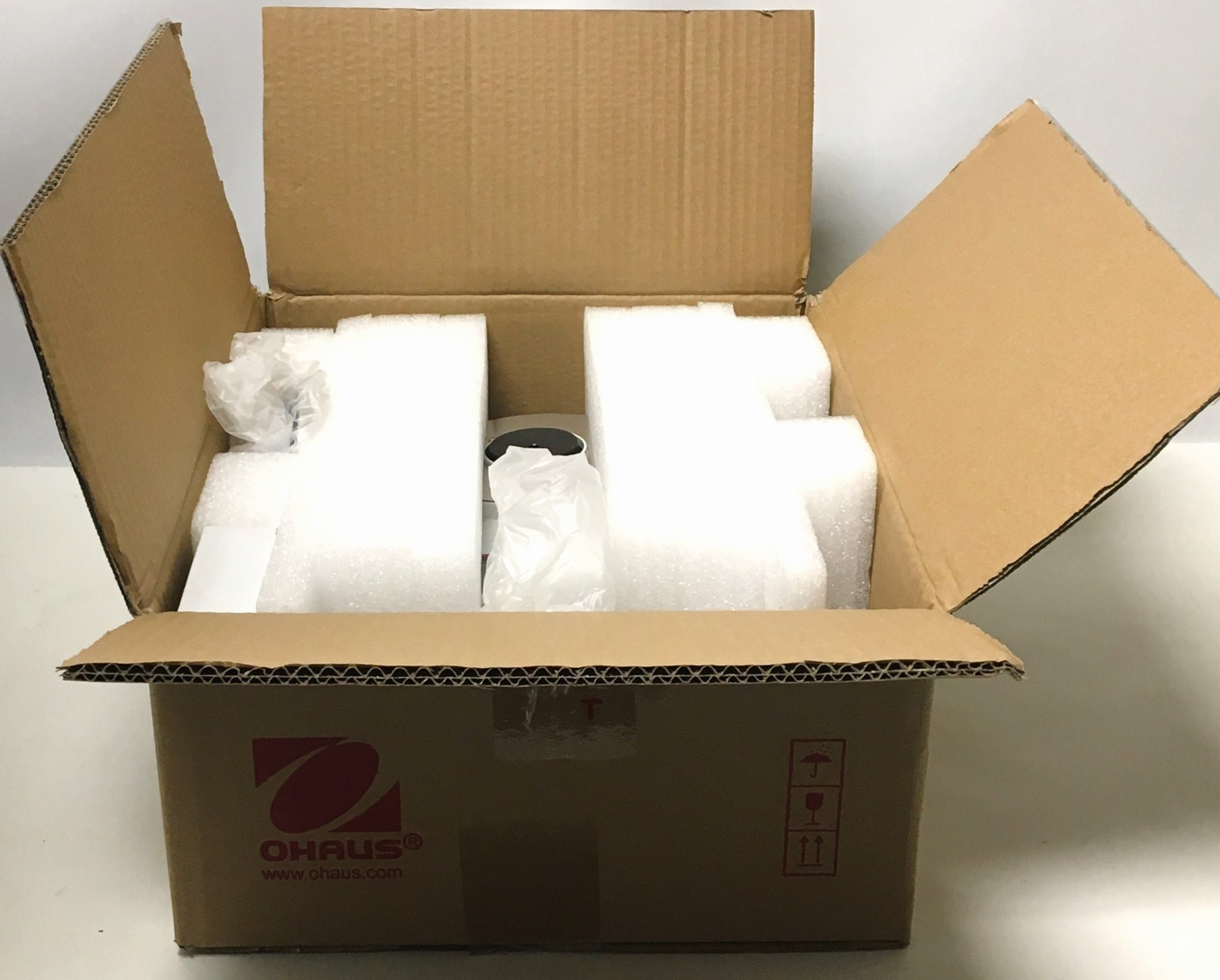 New open box Ohaus Navigator NV223 Precision Balance (220g x 0.001g) for Sale at Chemistry RG Con...