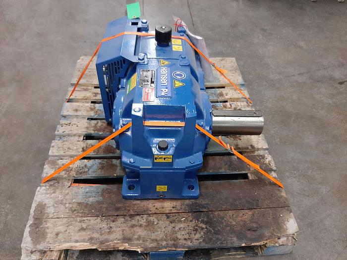 New Hansen Sumitomo P4 Gear Reducer – Brand new! for Sale at Oak Ba...