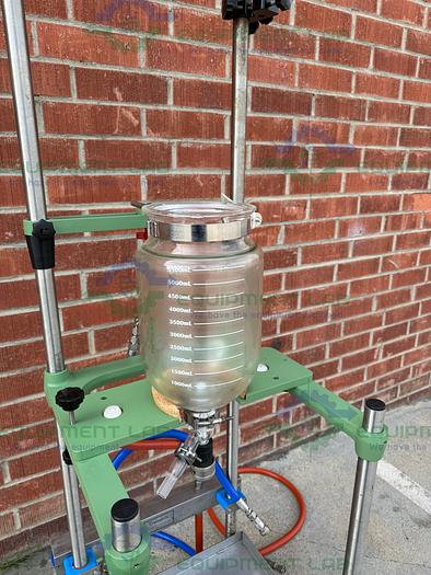 Used Chemglass 5 Liter Jacketed Glass Reactor w/ Swagelok Chiller ...