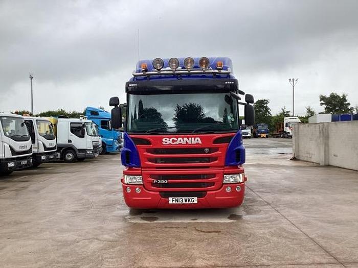 Used 2013 (13) Scania P320 6x2*4 Rearlift 26T Flatbed for Sale at C...