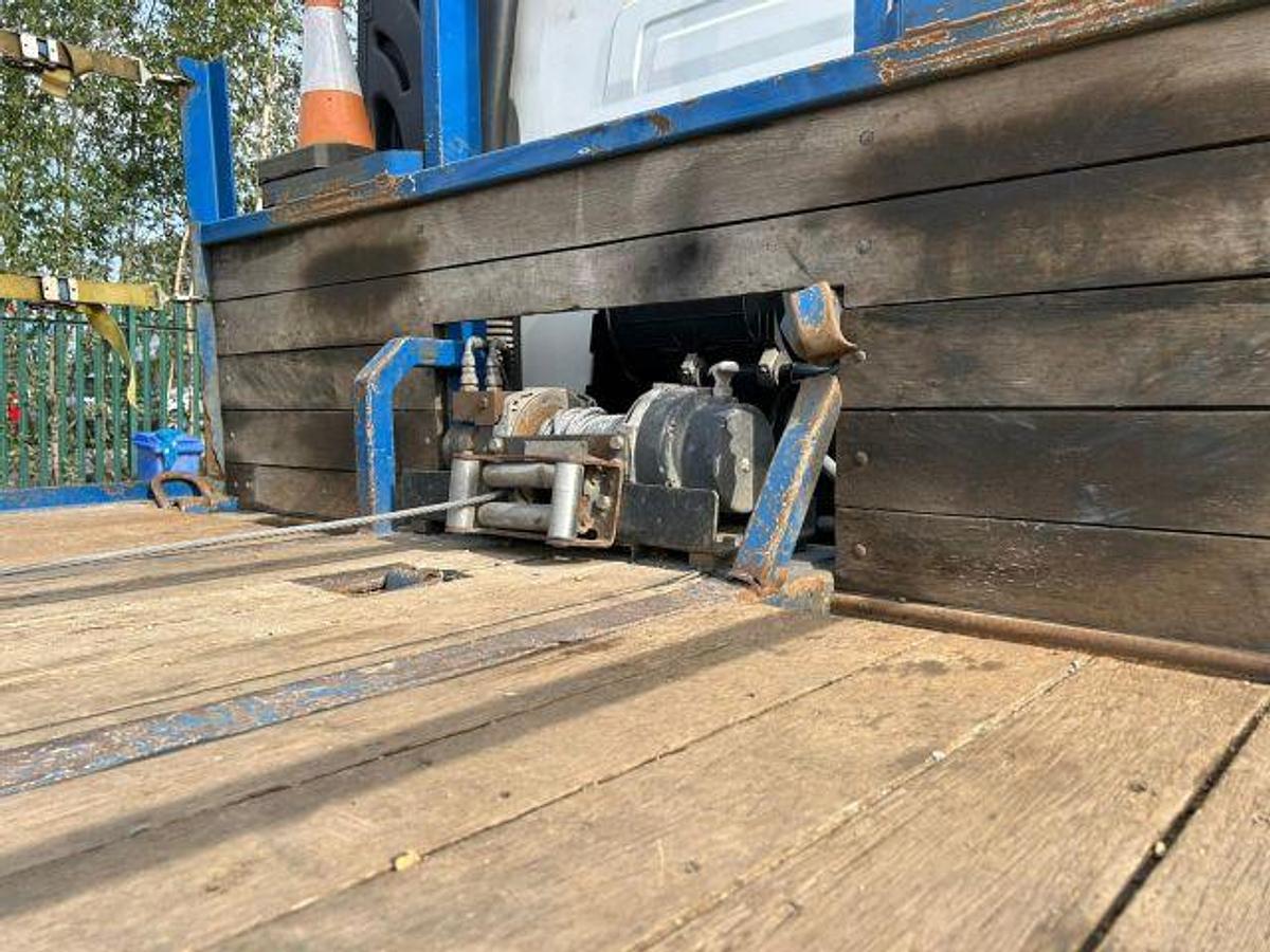 Used 2020 (20) Renault C430 8x2 Rearlift Beavertail for Sale at Cor...