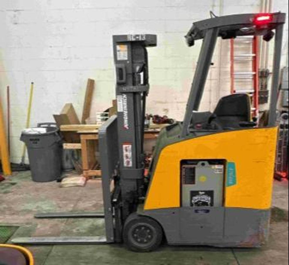 2019 Jungheinrich ETG216 Dockstocker | 3,000 lb | 188”