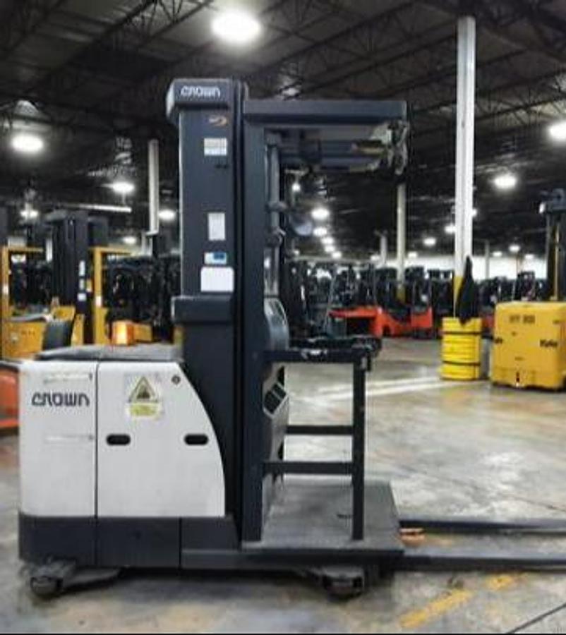 2016 Crown SP3530-30 Electric Order Picker
