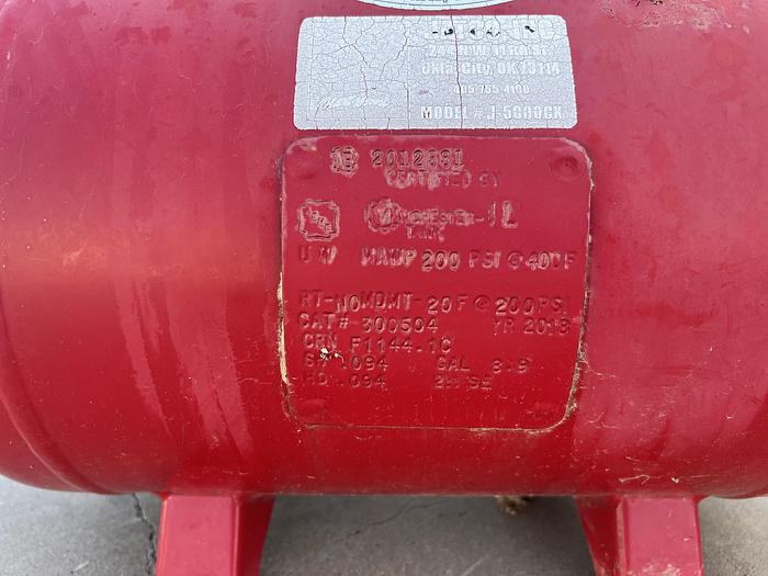 Used Blowcase, Horizontal, 8.9 gal, 200# for Sale in Texas