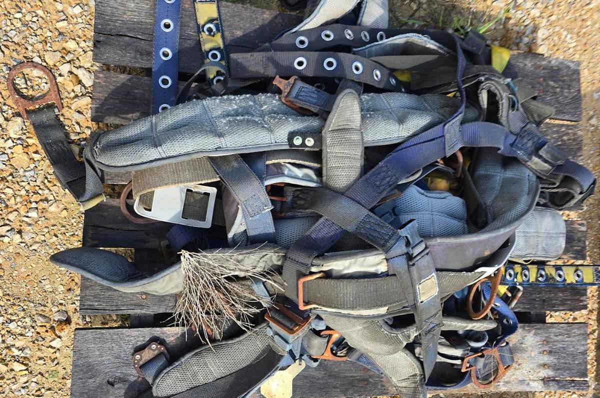 Used Industrial Safety Harnesses - 3 pallets for Sale at Showtime ...