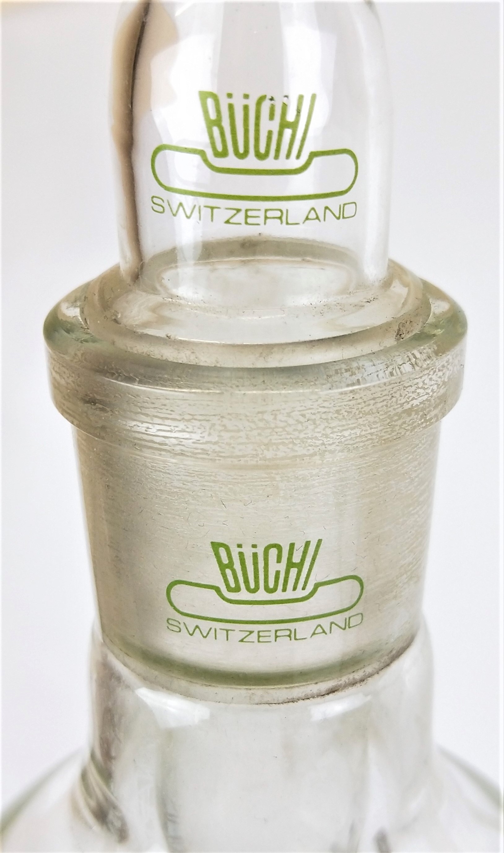 使用Heidolph（Brinkmann）ColleGiate HP Digital Labanata 4000带冷凝器的旋转蒸发器 ...