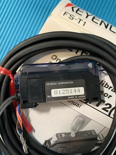 Used Keyence One Touch Calibration Fiberoptic Sensor FS-T1 for Sale...