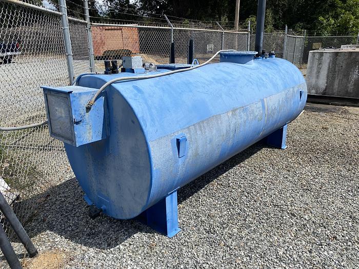Used Used approximately 1,000 gallon self contained horizontal fuel ...