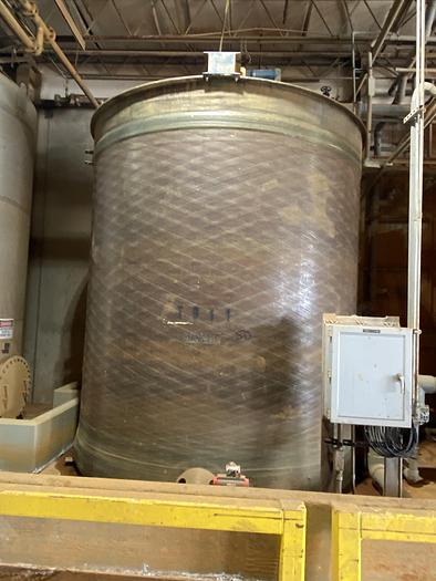 Used Used Air Products approximately 8800 gallon open top fiberglass ...