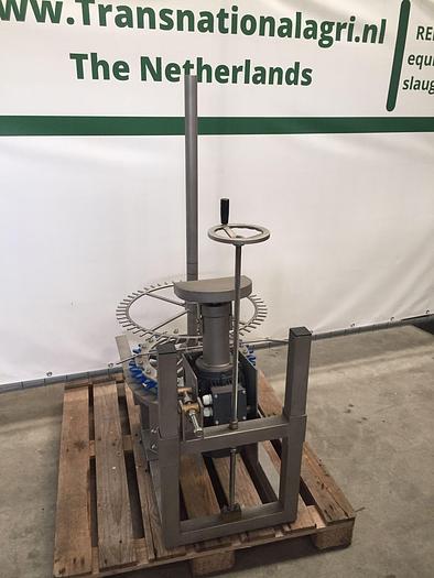 (NEW) Hock cutter | Poultry equipment | For sale by TNAP