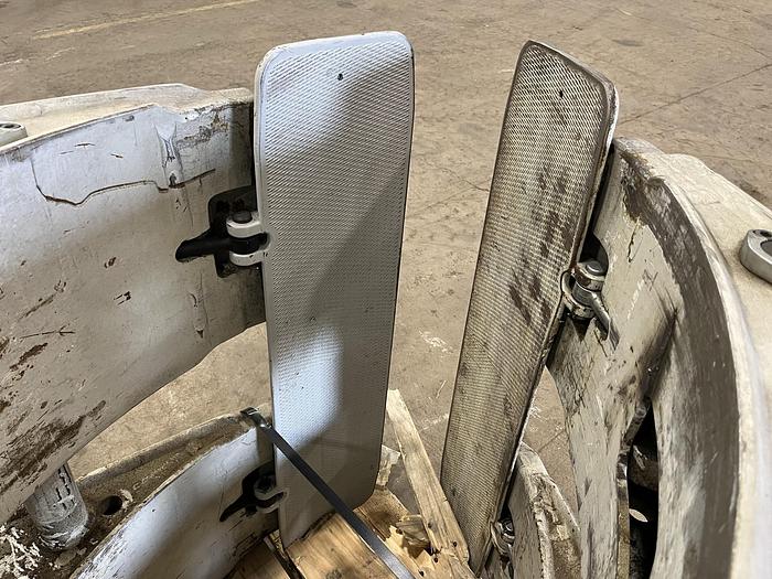 Used CASCADE 100F-RCP-01C 60" DIAMETER ROLL CLAMP CLASS IV MFG...