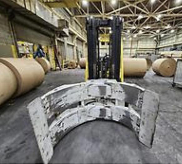 Used 12,000 POUND HYSTER S120FTPRS LOW MAST TRIPLE STAGE ROLL CLAMP...