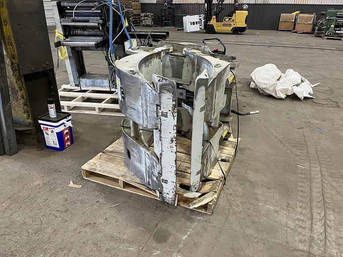 Used CASCADE 100F-RCP-01C 60" DIAMETER ROLL CLAMP CLASS IV MFG...