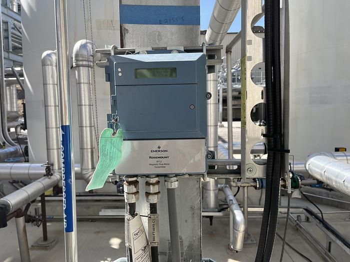 Used VARIOUS FISHER VALVES, ROSEMOUNT TRANSMITTERS AND OTHER FLOW C...