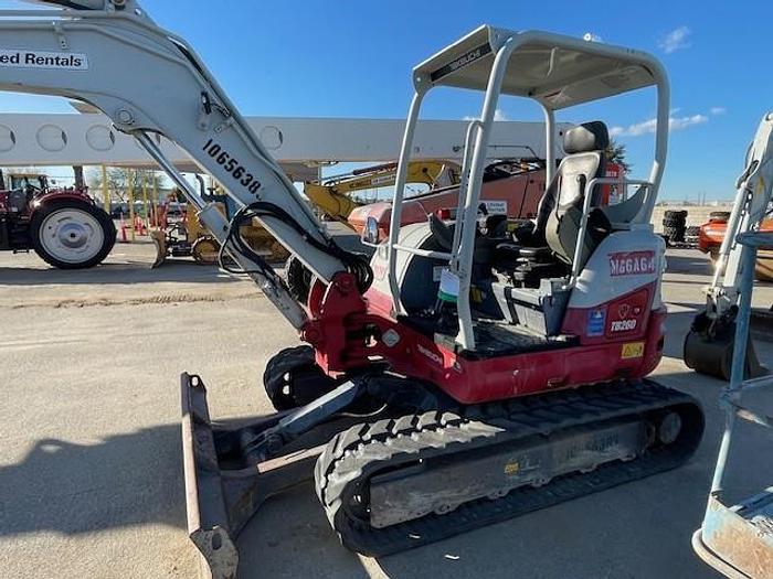Used TAKEUCHI TB260 MINI EXCAVATOR for Sale in Bakersfield, California