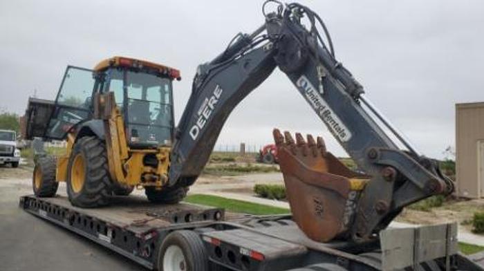 Used 2018 John Deere 710L Backhoe for Sale in Bakersfield, California