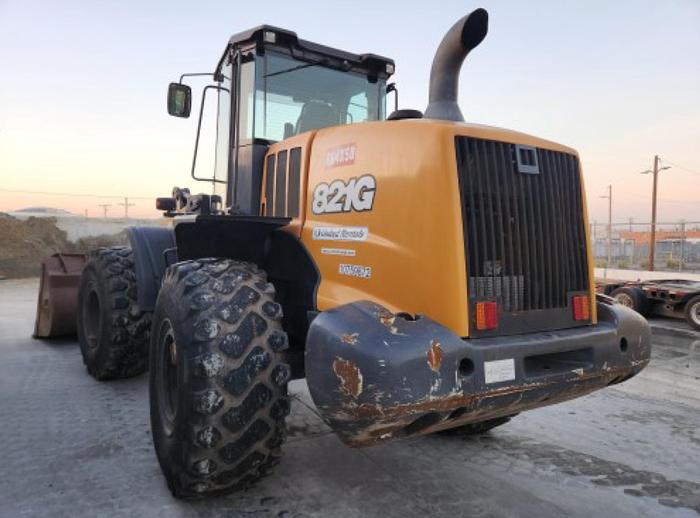Used Case 821G 4 yard wheel loader for Sale in Anaheim, California