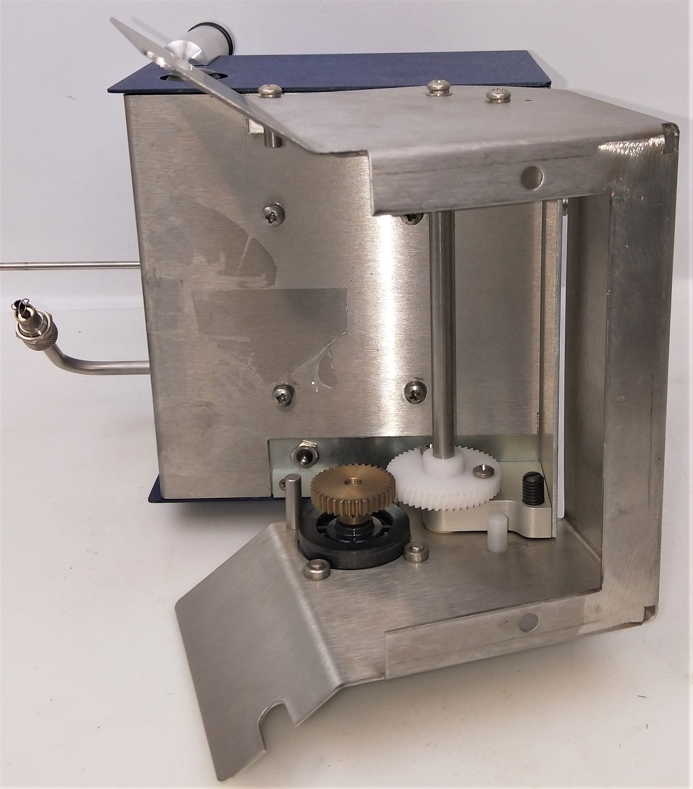 使用的Stanhope-Steta Multiflash 34000-0闪点测试仪在Chemistry RG Consultant Inc出售 ...