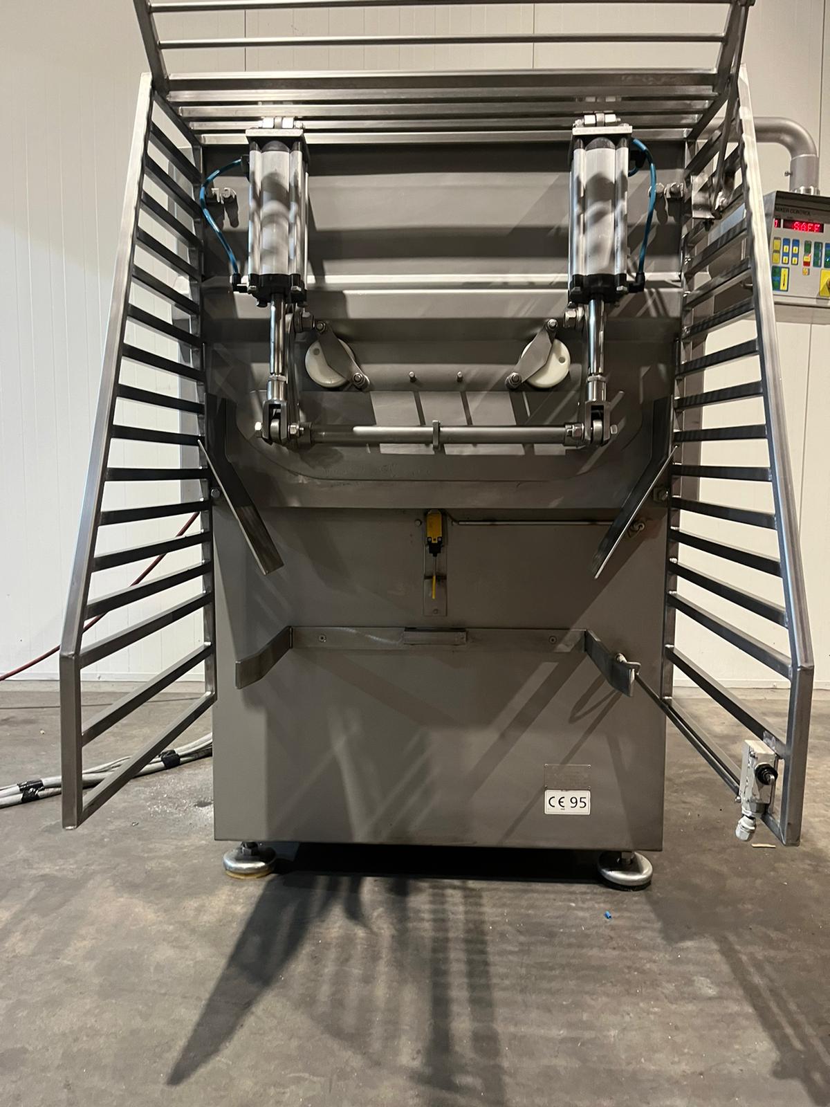 Used 1995 Wolfking Mixer, TSM 400 for Sale in Kapelle, Netherlands