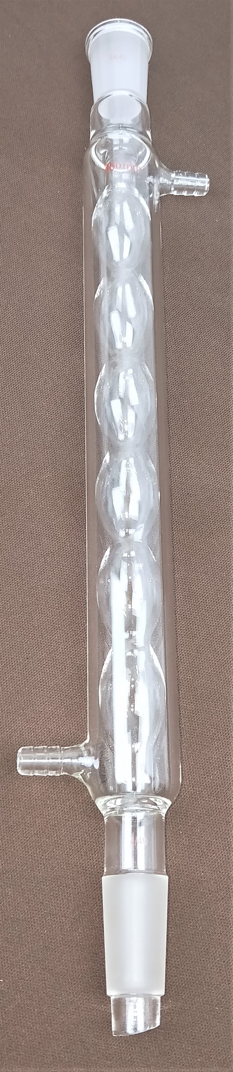 使用康宁PYREX 2480-300 Allihn冷凝器- 300mm出售在化学RG顾问公司 - yb体育app在线下载