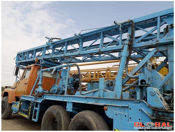 Used Item 0760 : 1976 Speedstar / Ford Water Well Drill Truck for ...