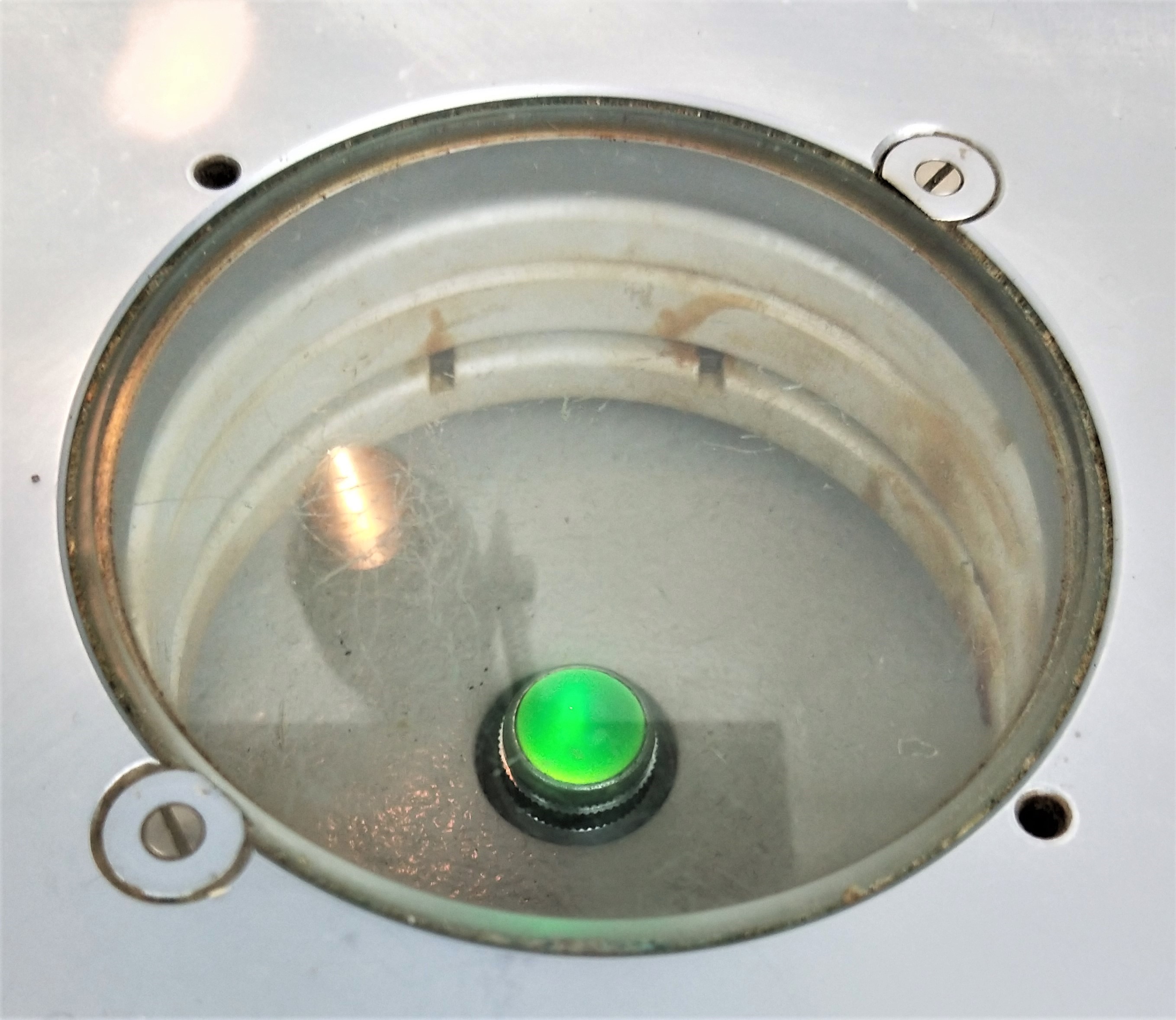 Used Mitutoyo TM-100 (Series 176) Toolmaker's Microscope with Illumination for Sale at Chemis ...