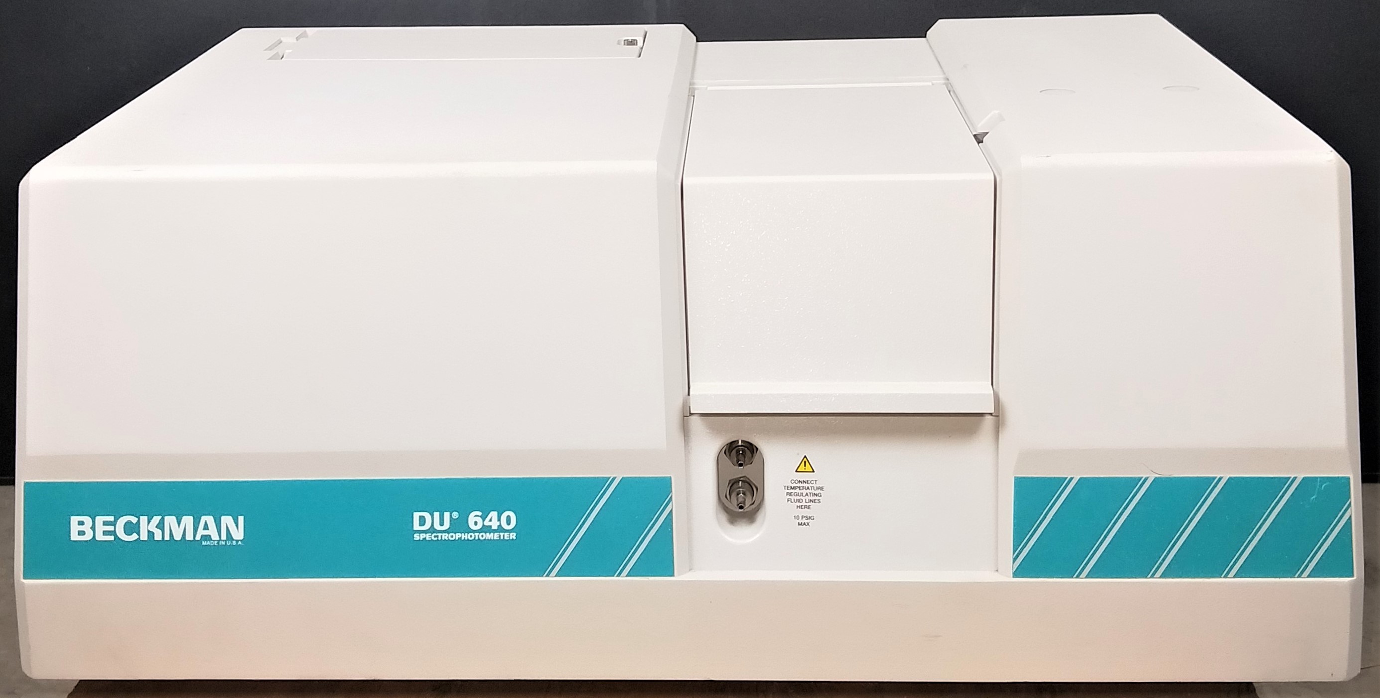 Used Beckman DU-640 UV-Visible Spectrophotometer with Monitor and ...