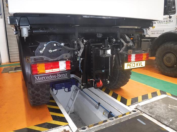 New UNIMOG UGN PICK UP HITCH for Sale in Ingleton, United Kingdom