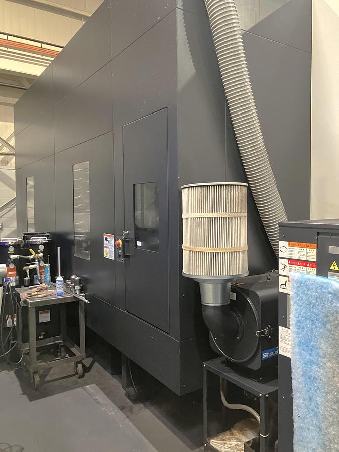 Used 2014 Mazak Vortex e-1060V/8 Heavy Duty 5 Axis Milling Machine with ...